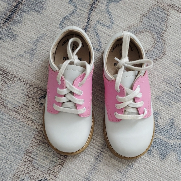 FootMates | Shoes | Footmates Baby Girl Bubblegum Pink Cheer Saddle ...